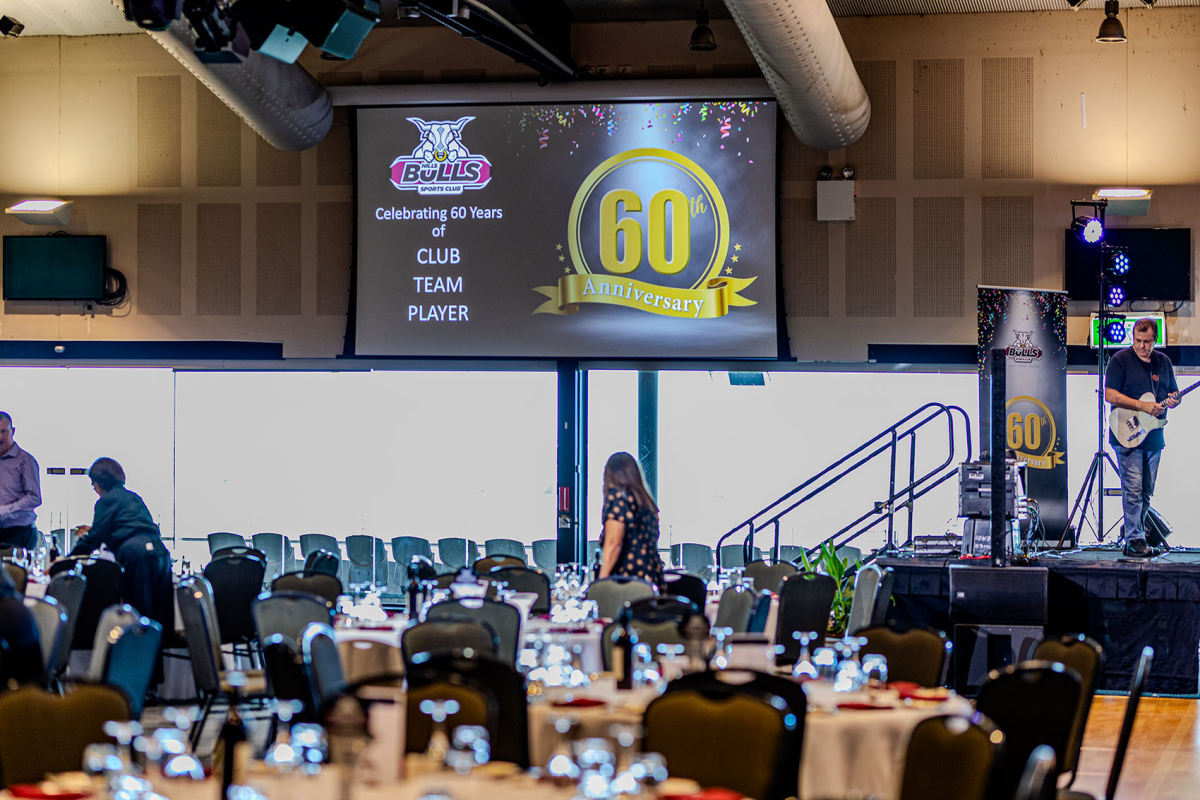 60TH ANNIVERSARY DINNER - Hills Bulls